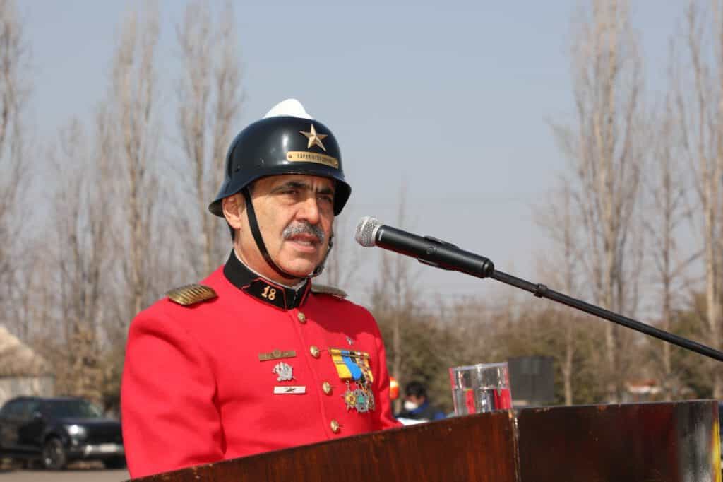 El CBS develó busto en homenaje al Comandante Mártir Máximo Humbser ...