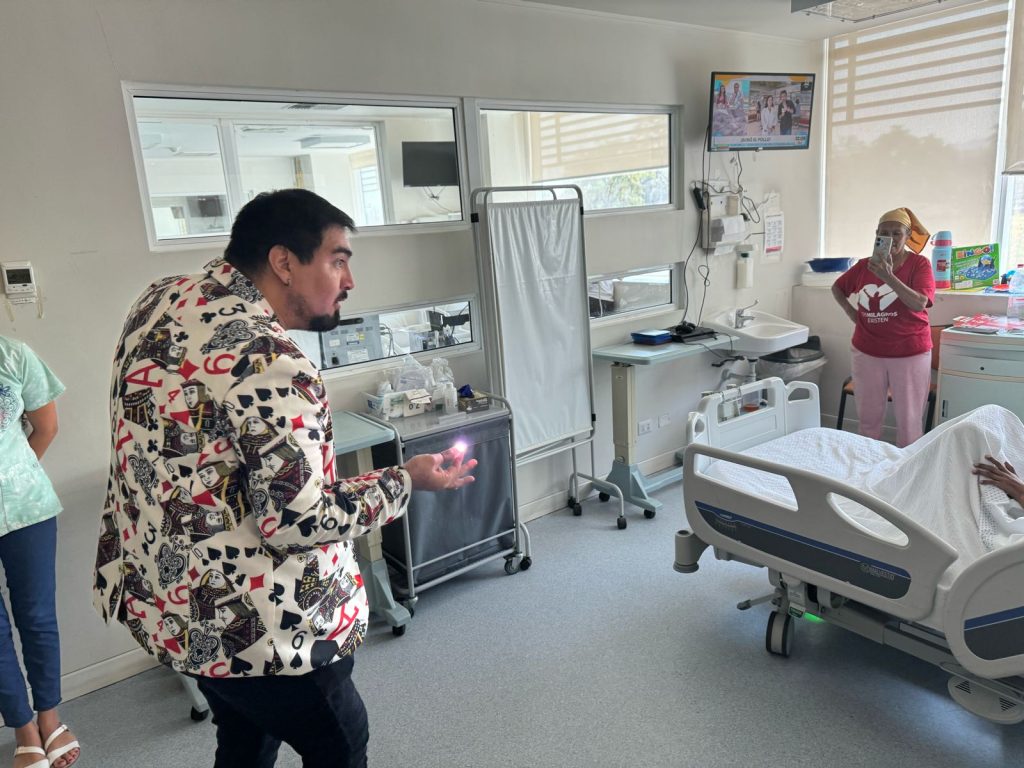 El CBS visitó Hospital Dr. Roberto del Río en el Día Internacional del ...