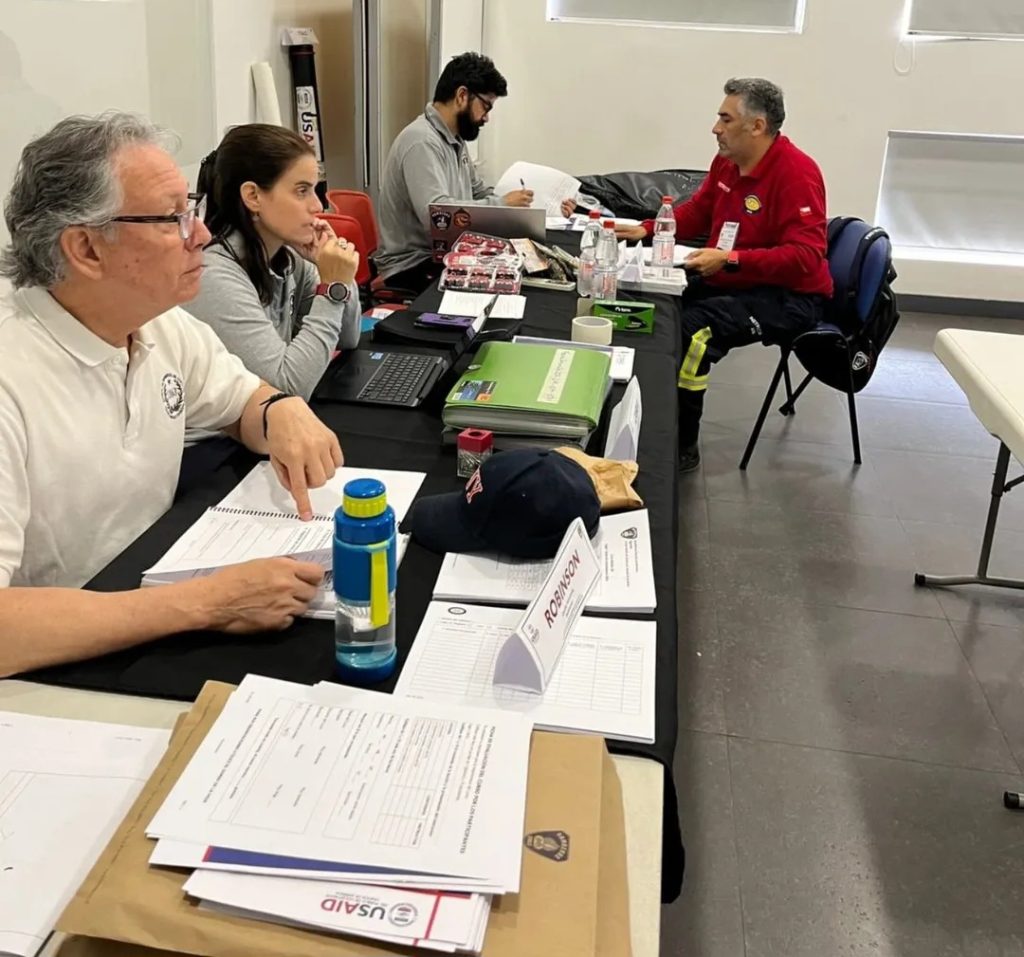 CBS: Comandantes y Oficiales de Compañías aprueban Curso de Sistemas de ...